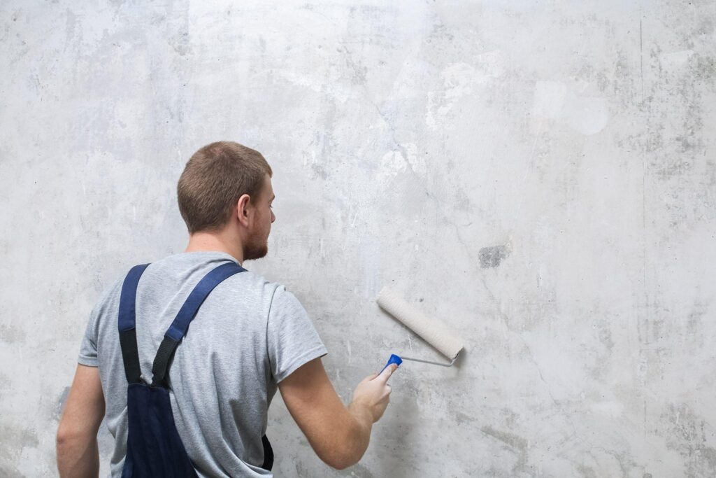 The Ultimate Guide to Priming Walls for Wallpaper Installation - F&M ...